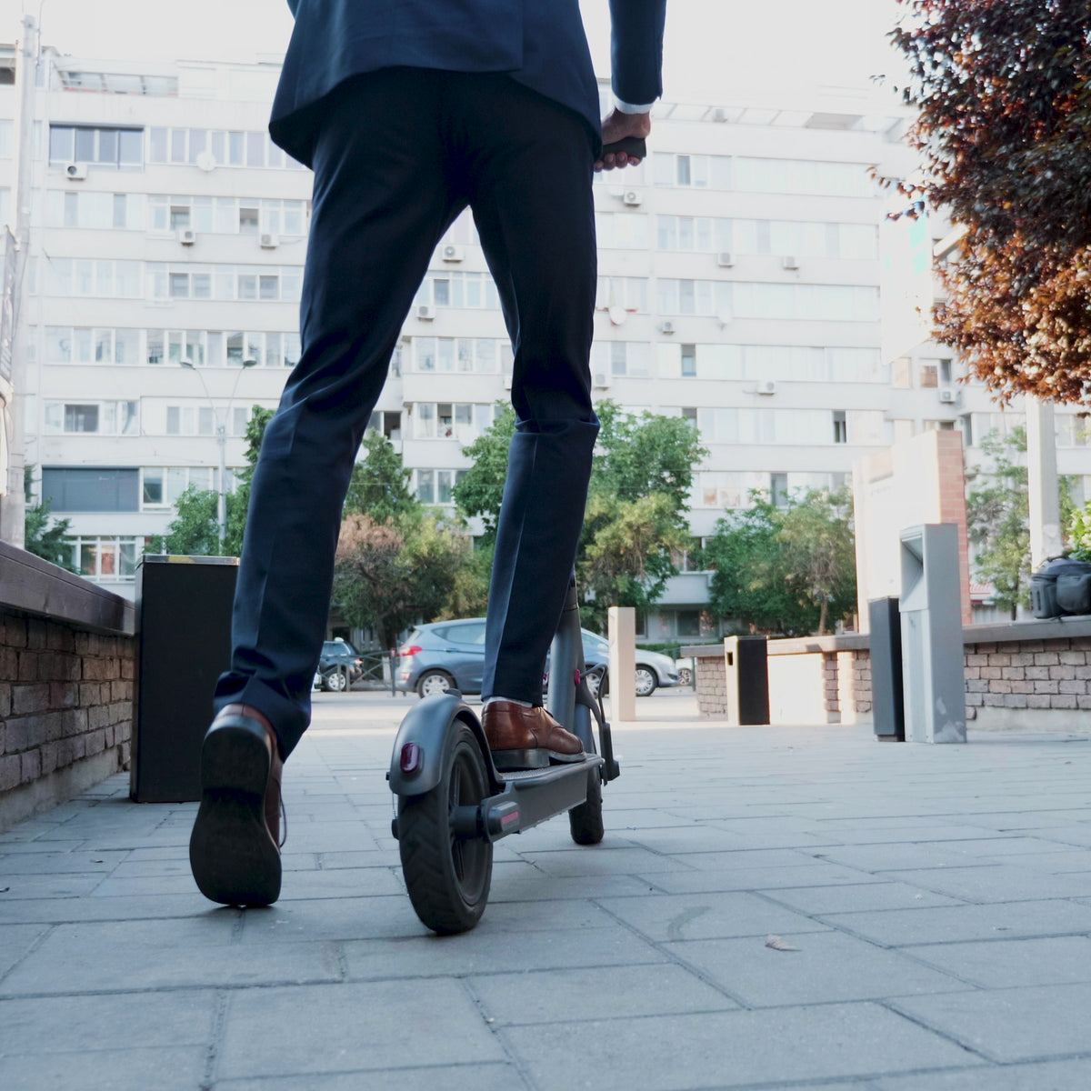 How to Ride an Electric Scooter: Unleash the Thrill & Master the Art ...